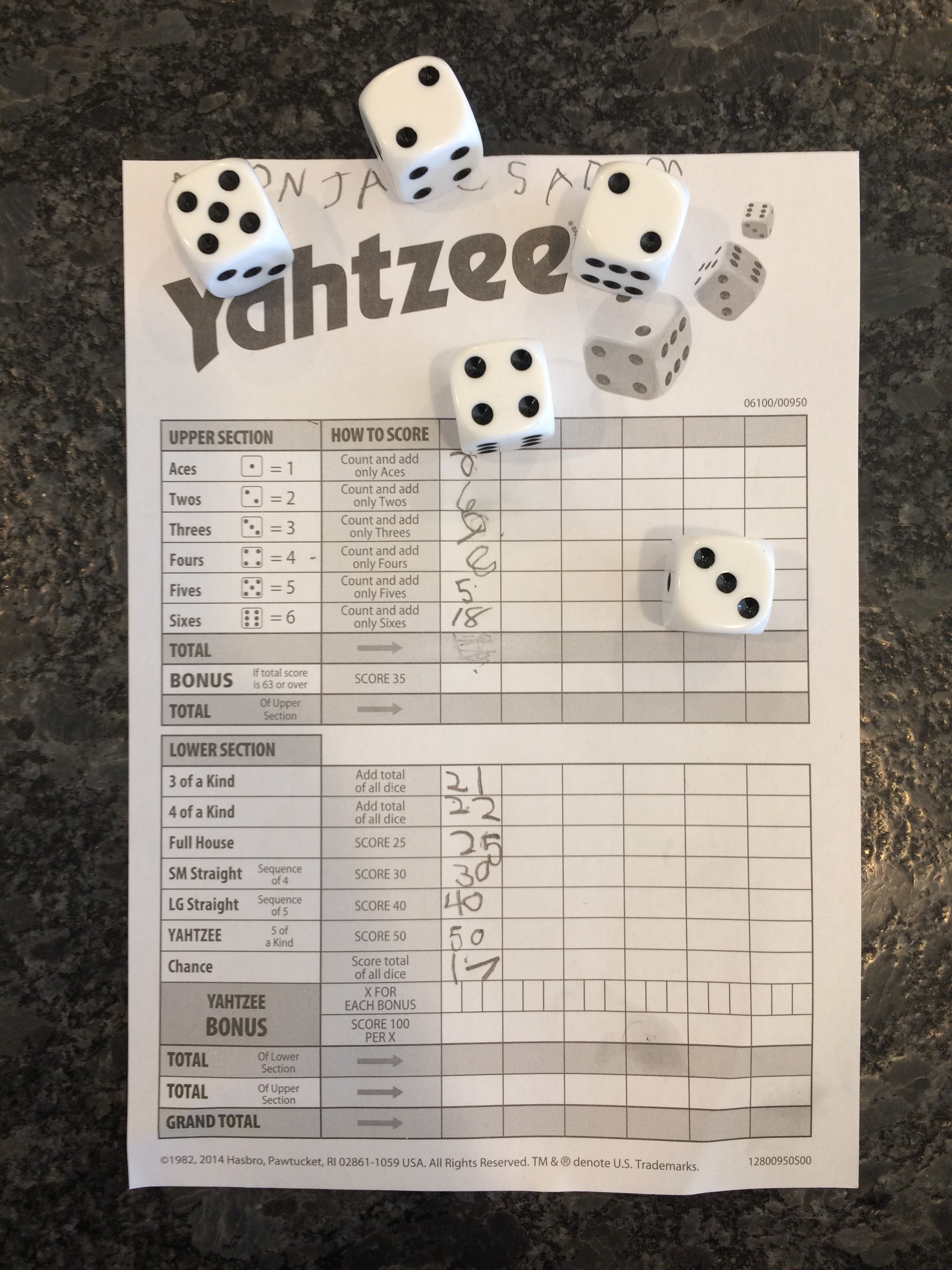 Play Yahtzee Now – mathy moments